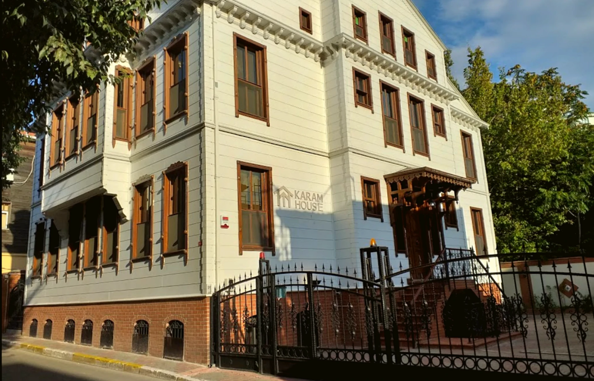 ISTANBUL - Karam Foundation